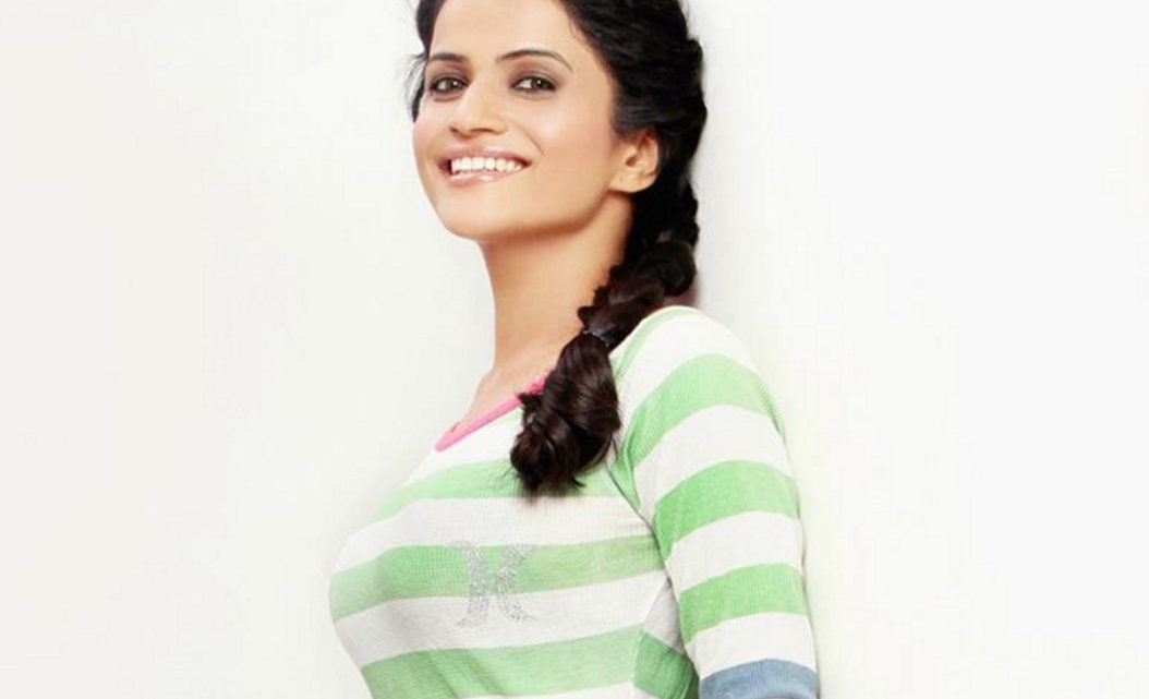 Siya Patil Wiki, Hot, Pics, Age, Item Number, Bio - Marathi.TV